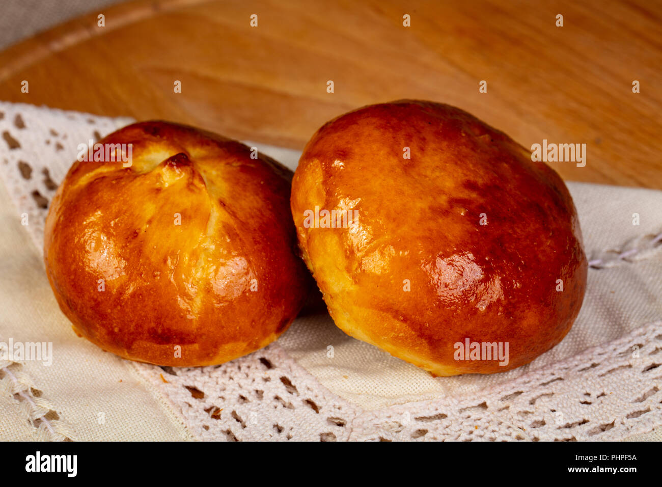 Traditional Russian pastry with meat Stock Photo - Alamy