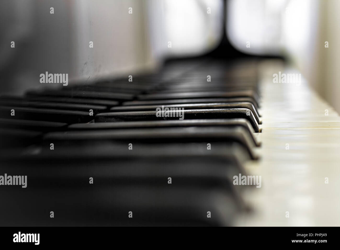 Old Piano keyboard Stock Photo - Alamy