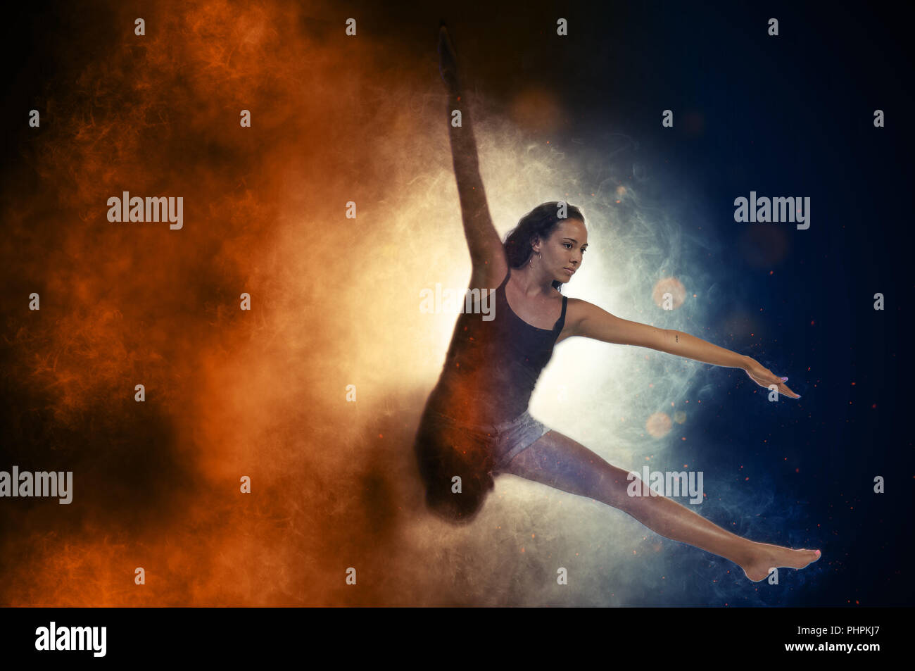 Beautiful woman dancer Stock Photo - Alamy