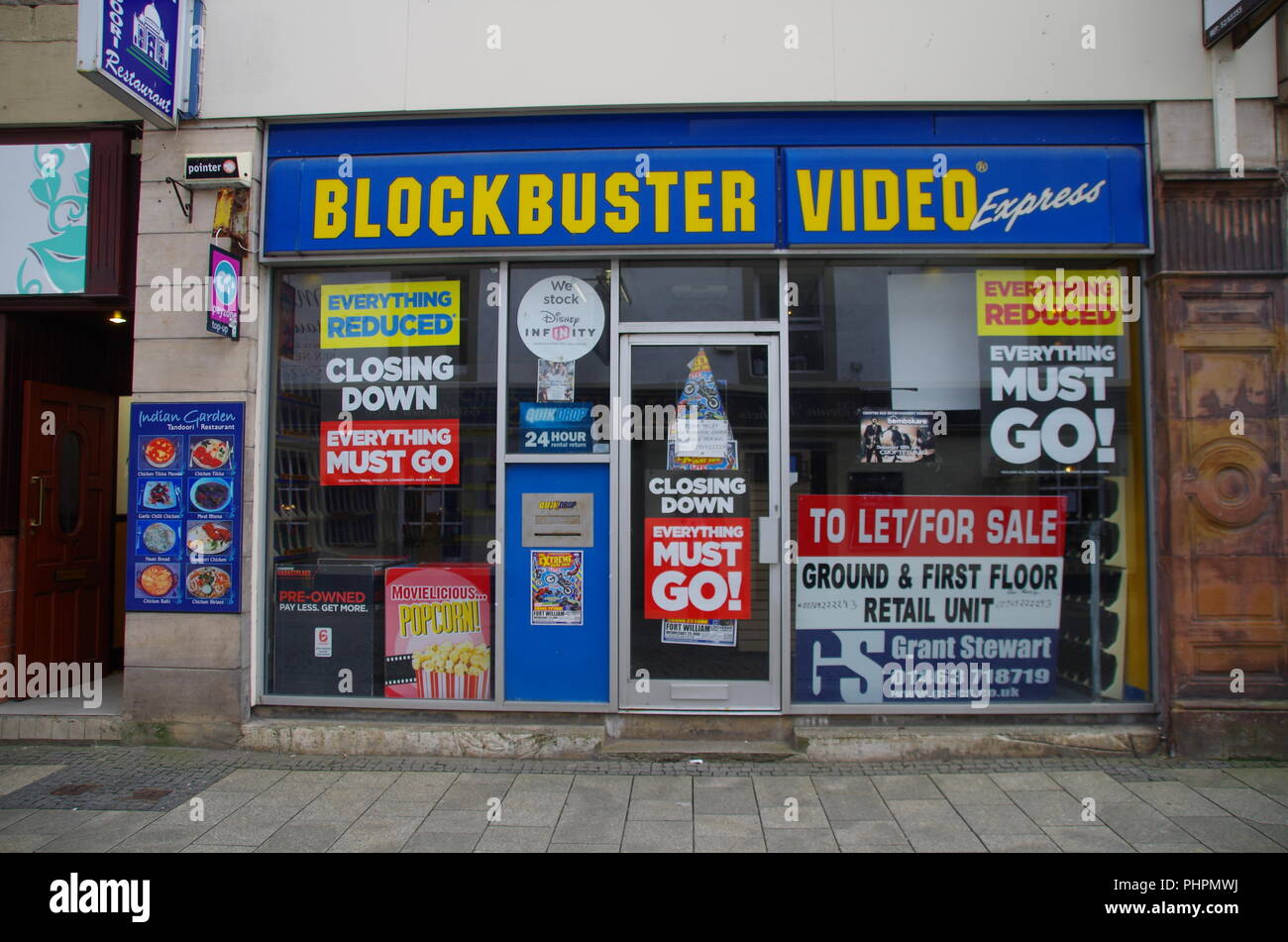 Blockbuster vhs hi-res stock photography and images - Alamy