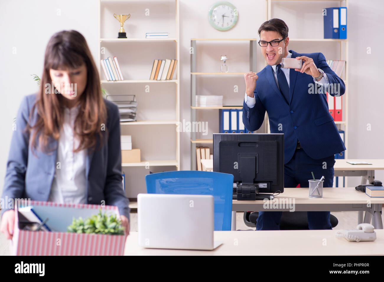Unemployed worker taking box hi-res stock photography and images - Alamy