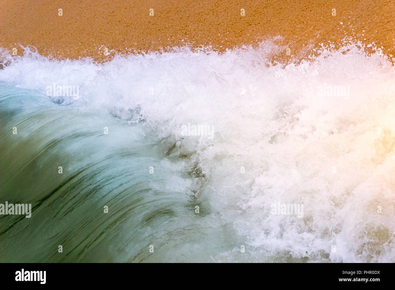 Closeup wave crashing on shoreline hi-res stock photography and images ...
