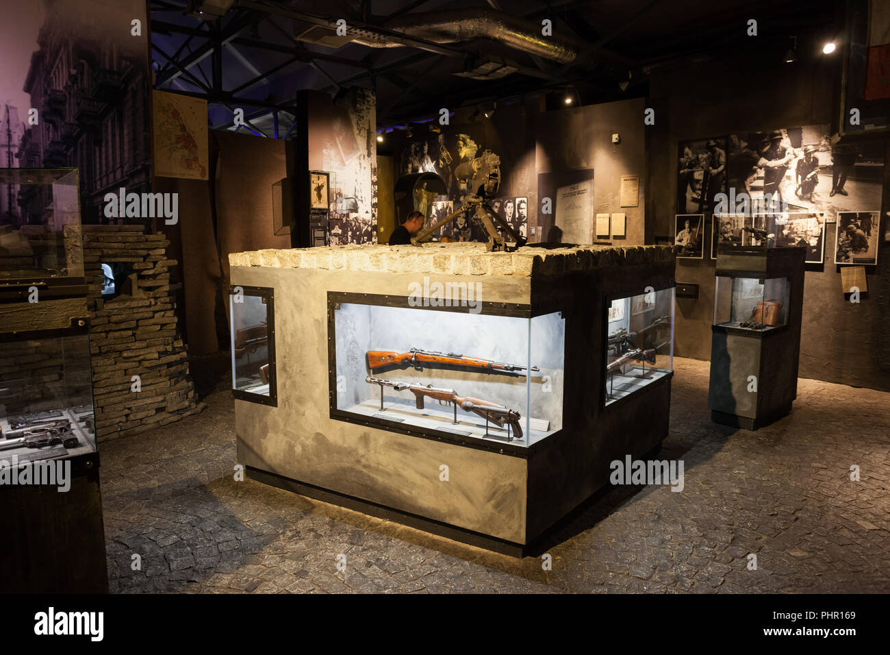 Ww2 submachine gun hi-res stock photography and images - Alamy
