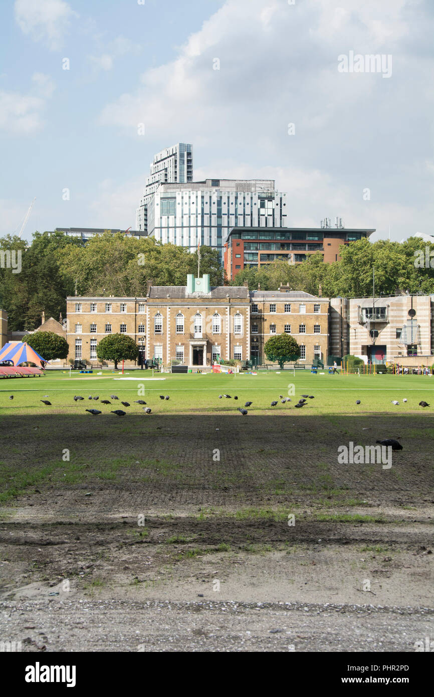 Armoury House and the Artillery Ground Garden, Finsbury, London, EC1 ...