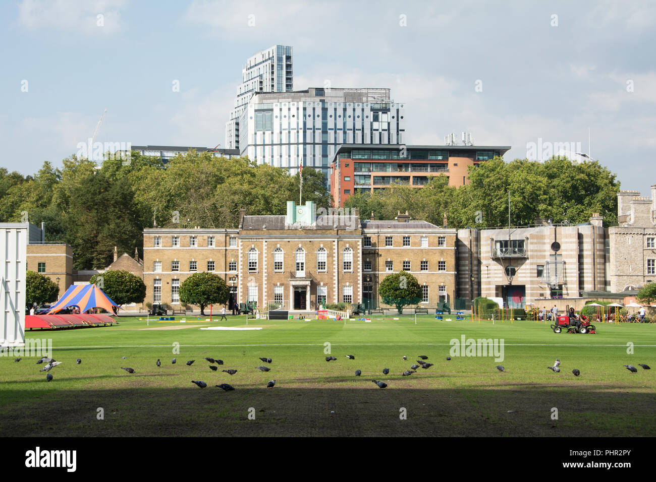 Armoury House and the Artillery Ground Garden, Finsbury, London, EC1 ...