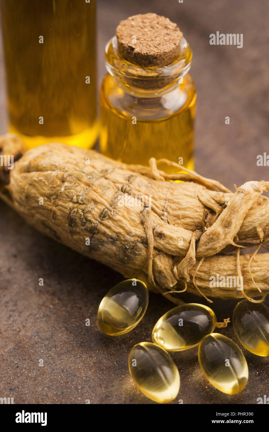 Extract of ginseng root Stock Photo - Alamy