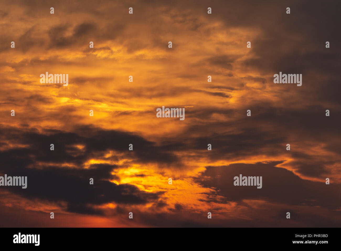 Sky grey clouds summer sunrise dawn hi-res stock photography and images ...