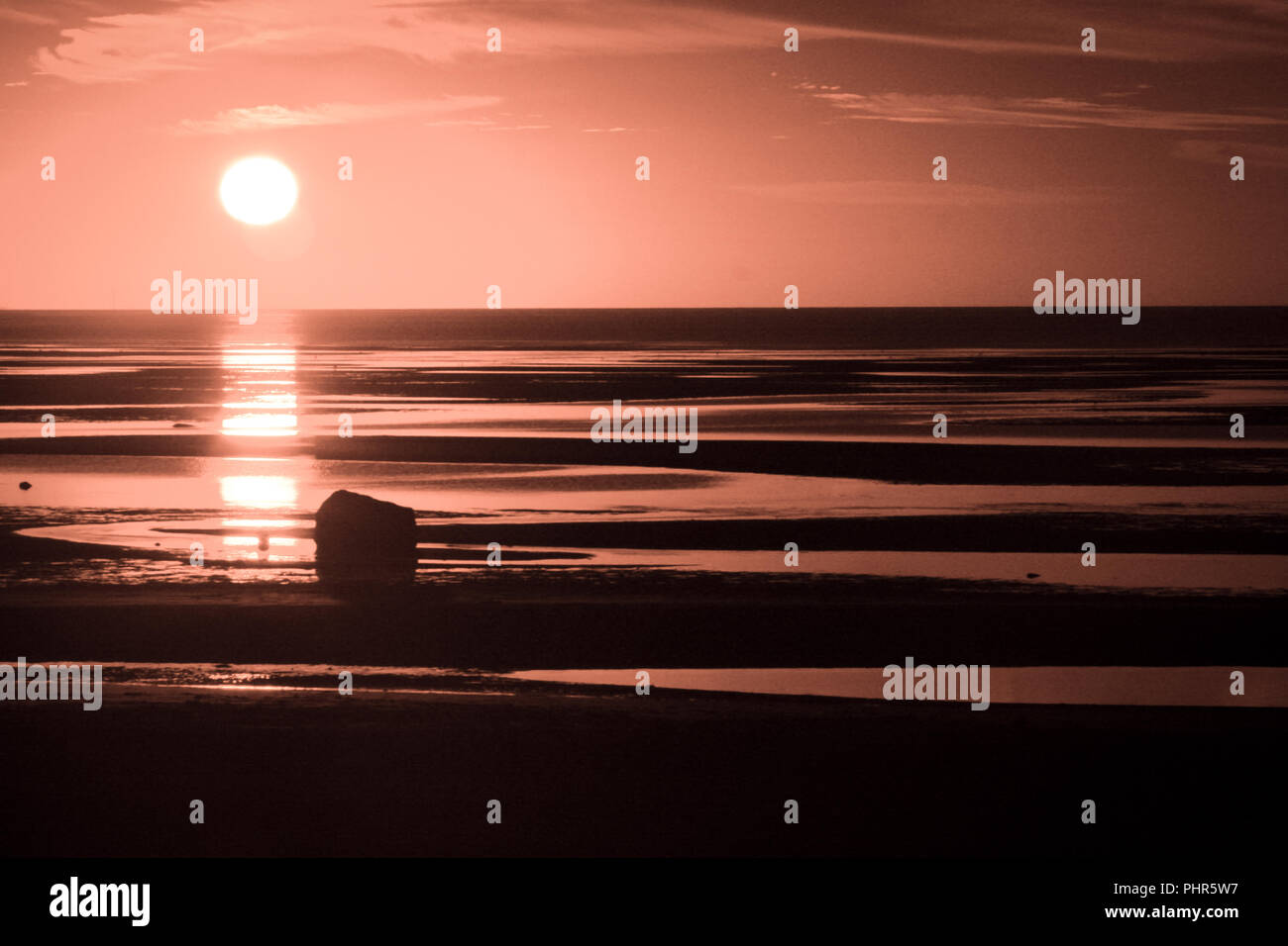 Nantucket beach sunset hi-res stock photography and images - Alamy