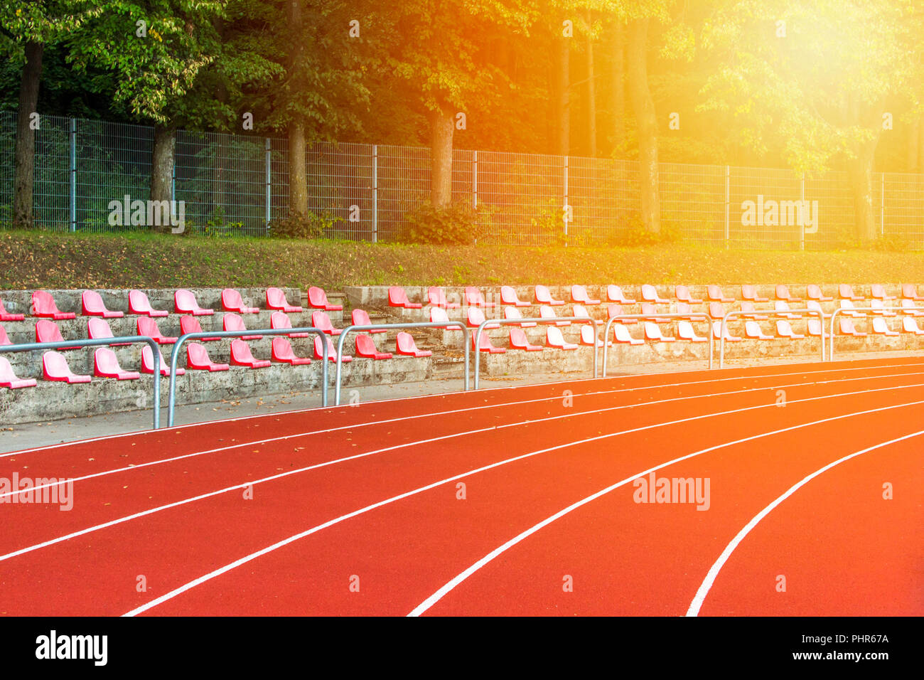 Athletics track empty hi-res stock photography and images - Alamy
