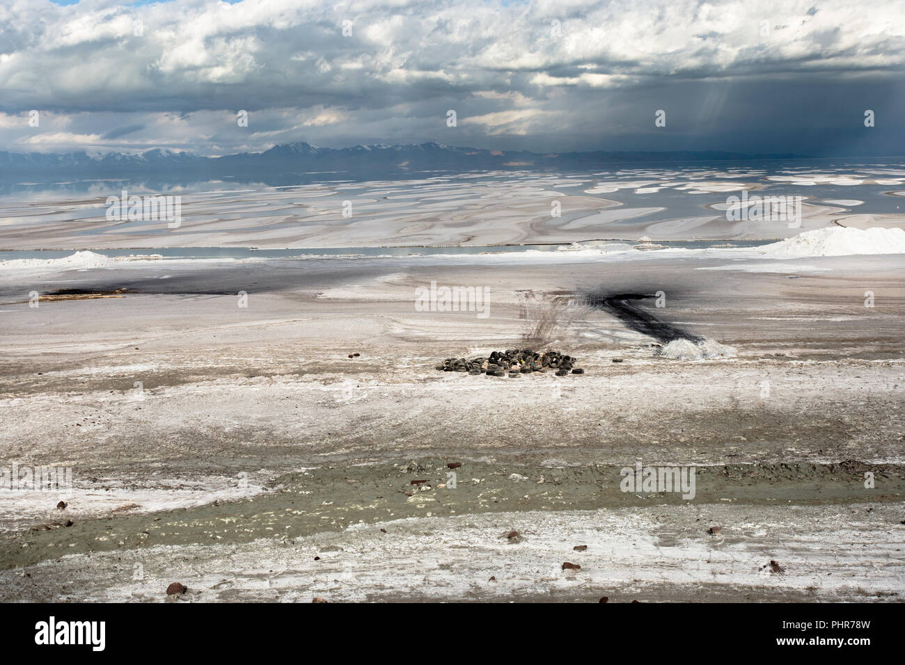Urmia salt lake iran hi-res stock photography and images - Alamy