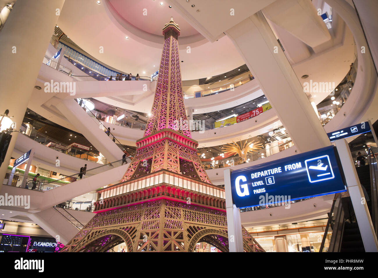 Terminal 21 mall hi-res stock photography and images - Alamy