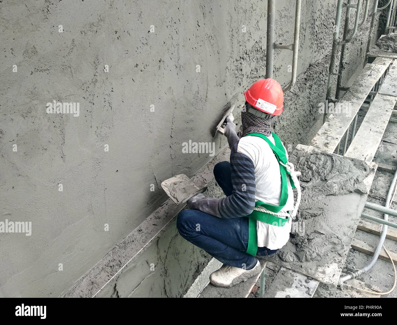 Wearing plaster hi-res stock photography and images - Alamy