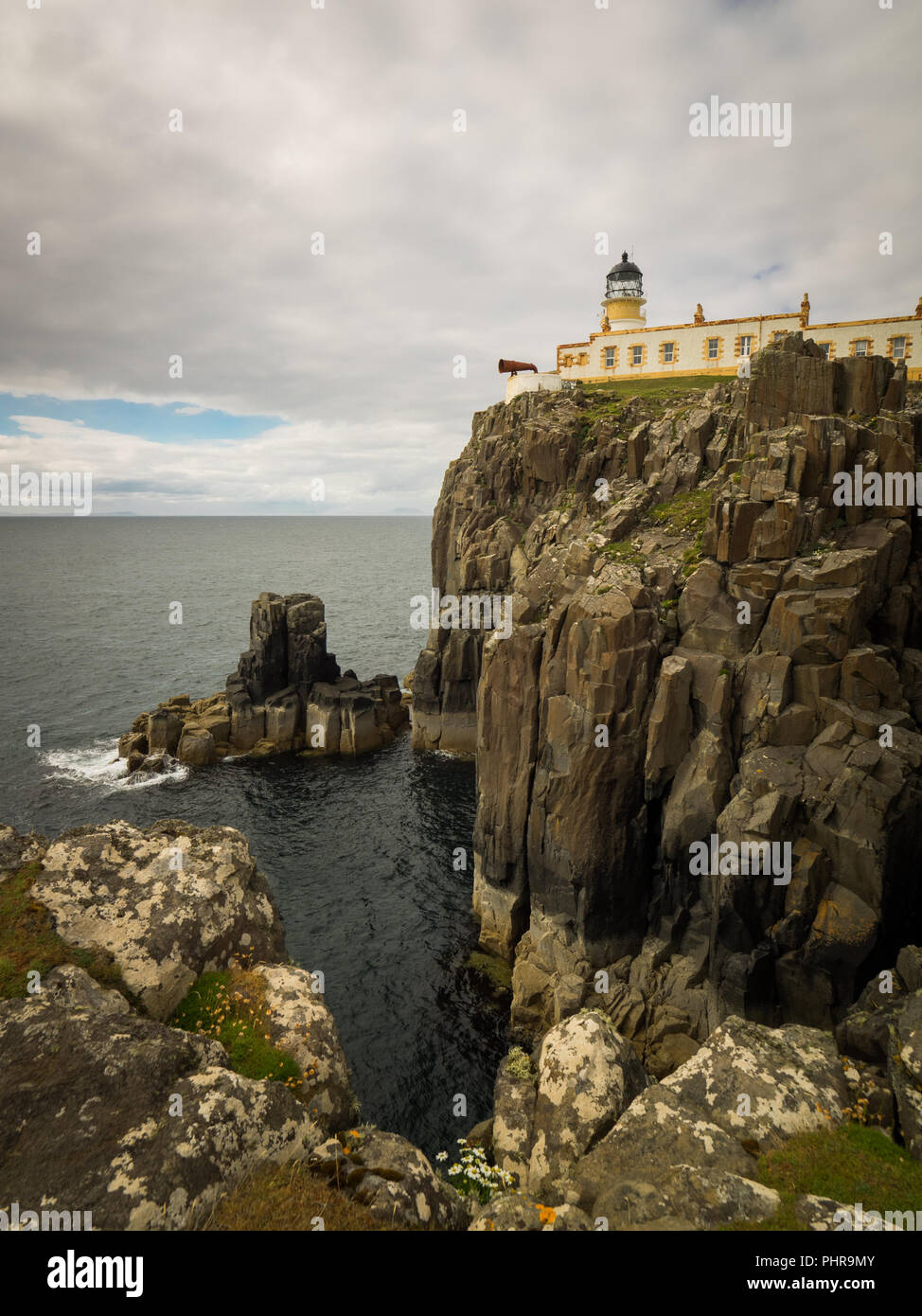 Neist Point Lighthouse, Isle of Skye, Scotland Stock Photo - Alamy