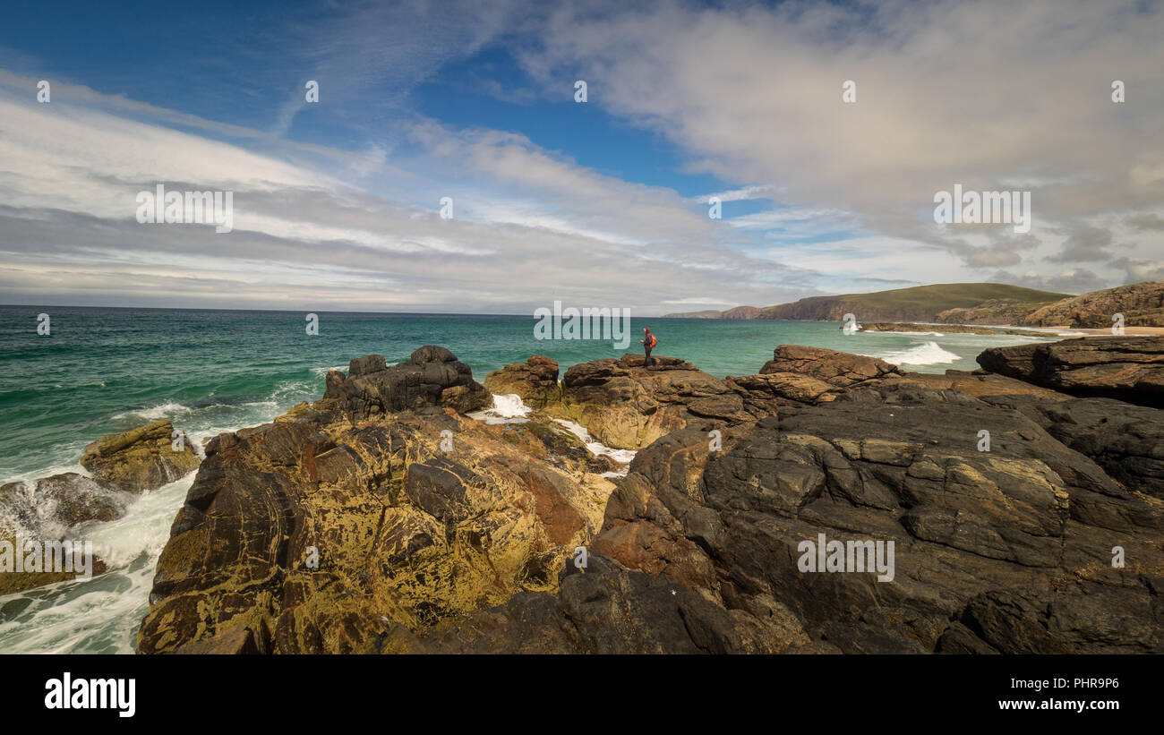 Rocks at Sandwood beach, northern Scotland Stock Photo - Alamy