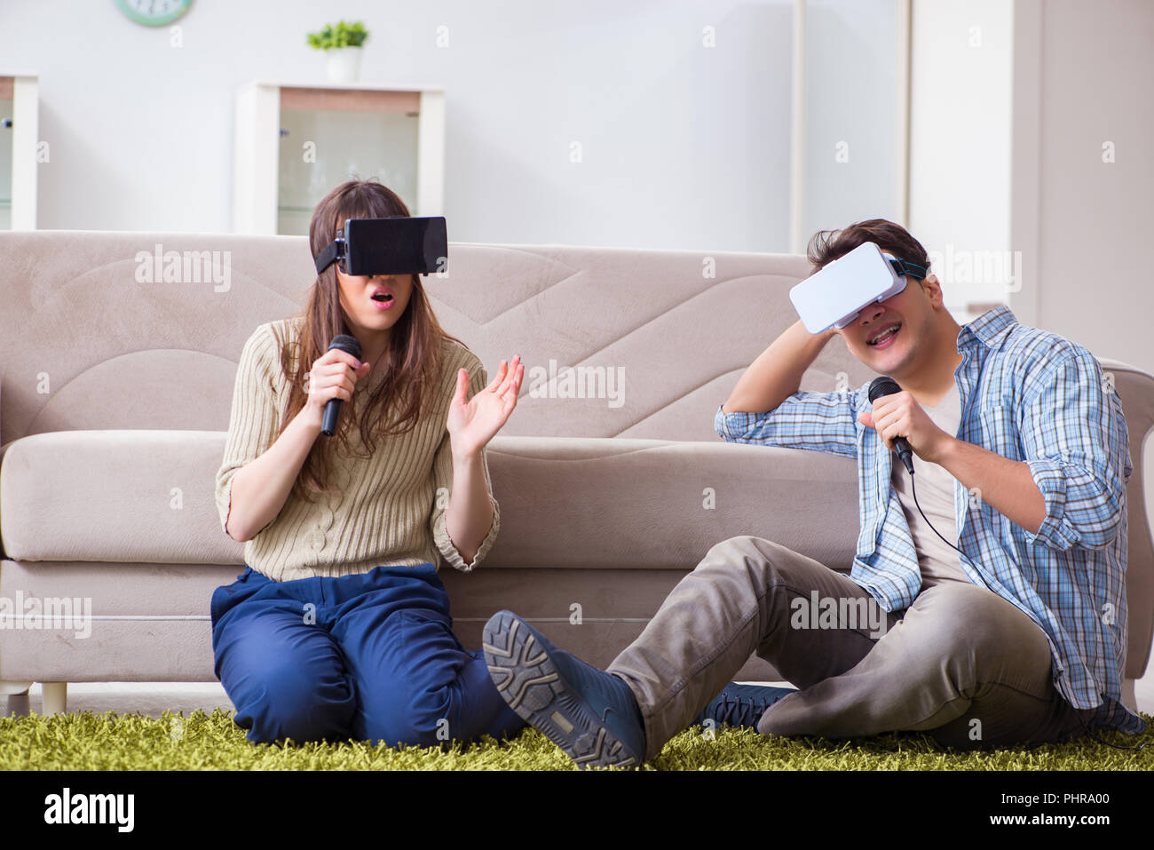 Reality performer hi-res stock photography and images - Alamy