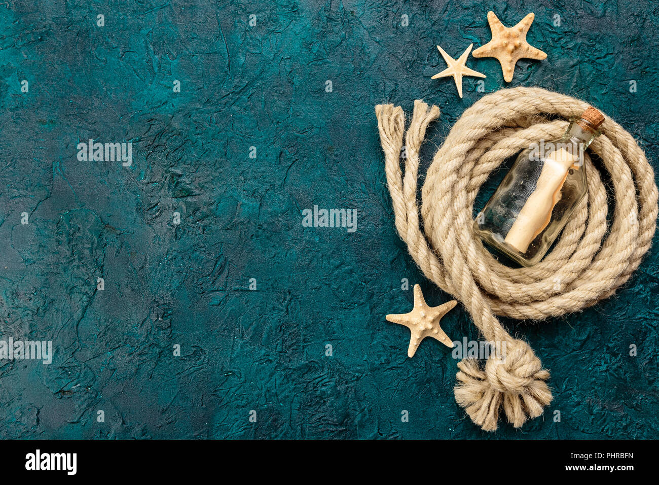 Sea note hi-res stock photography and images - Alamy