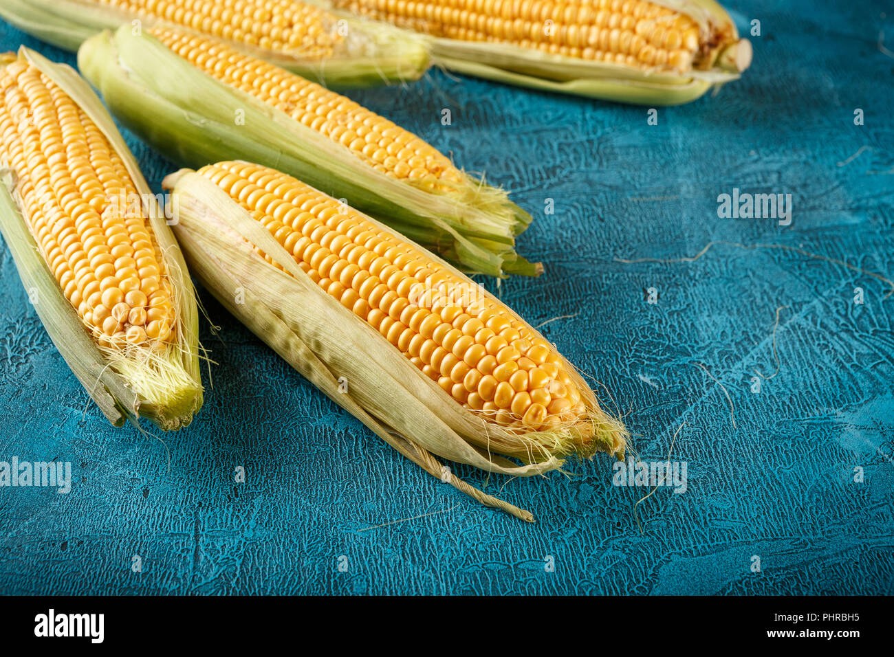 Raw corn hi-res stock photography and images - Alamy