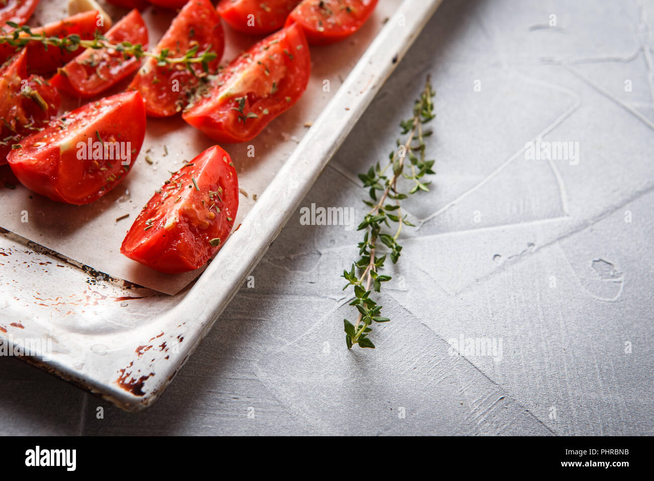 Full in tray hi-res stock photography and images - Alamy
