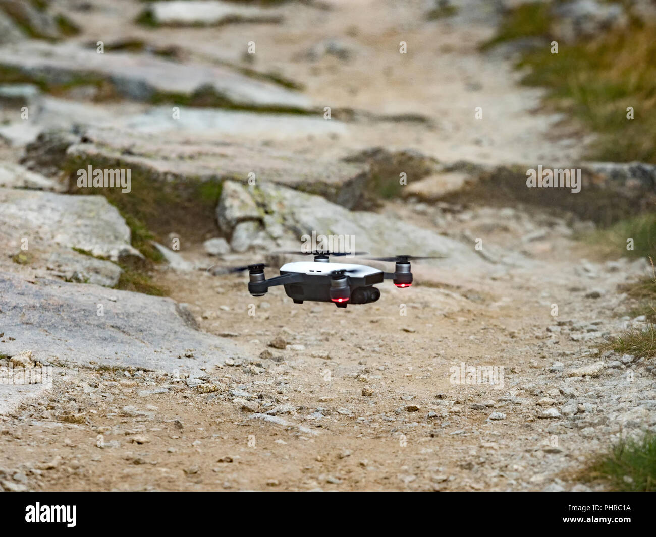 Aerial video top view small hi-res stock photography and images - Alamy