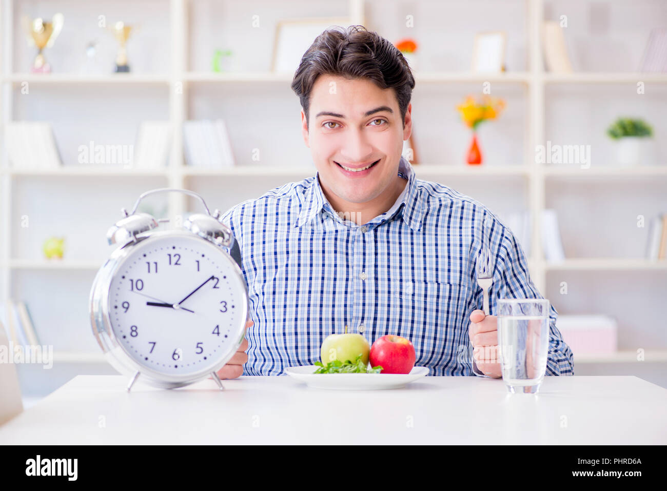 Concept of slow service in the restaurant Stock Photo - Alamy