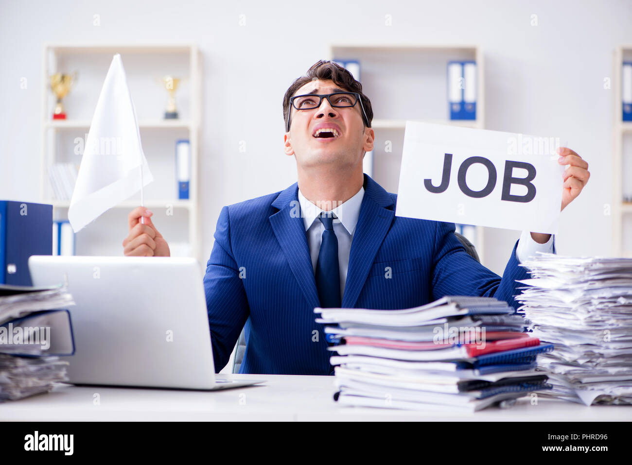 Throwing peace sign hi-res stock photography and images - Alamy