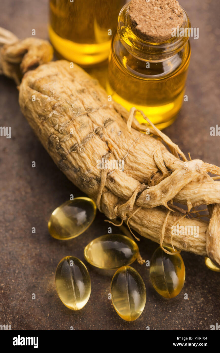 Extract of ginseng root Stock Photo - Alamy