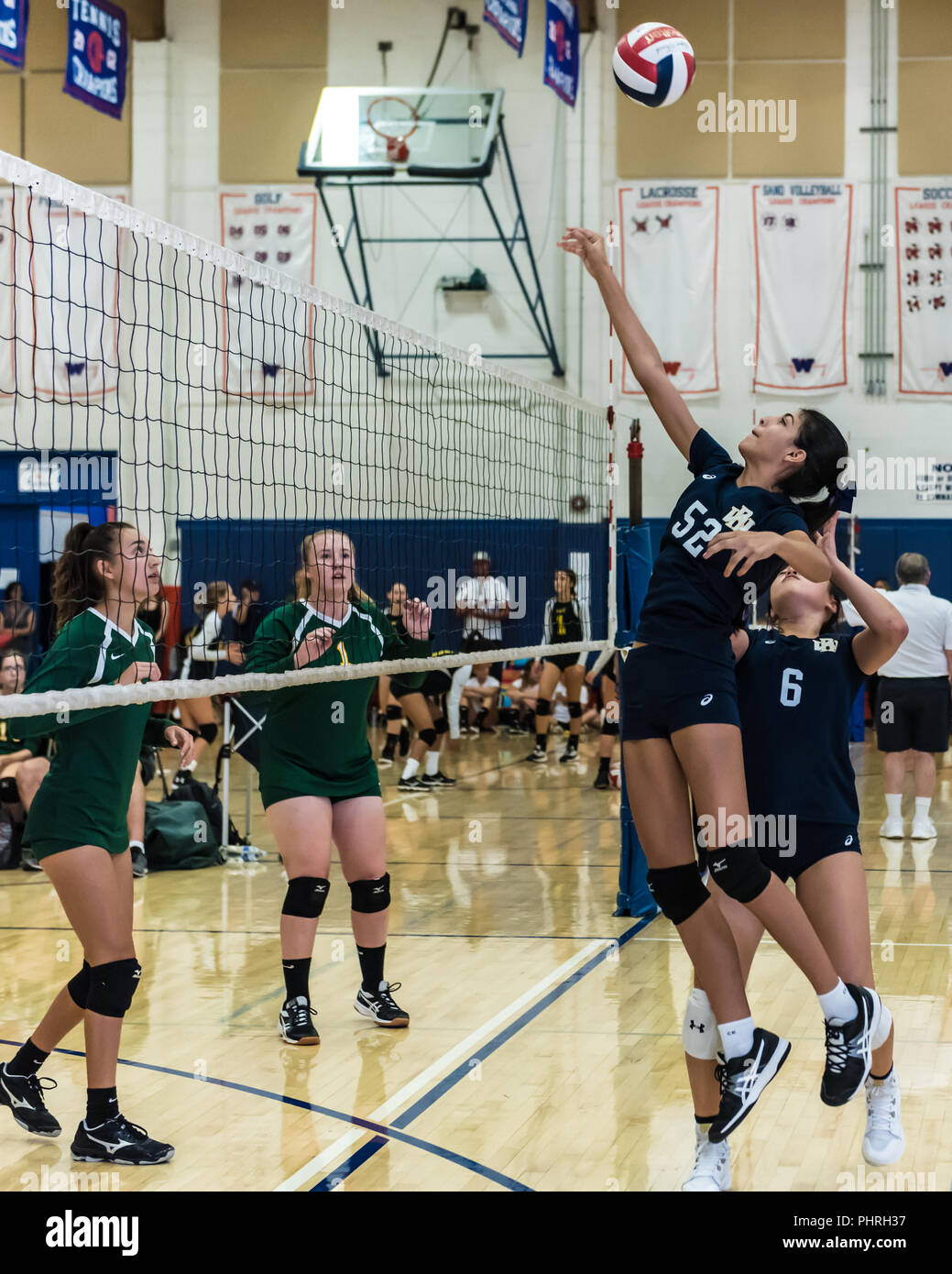 Middle blocker for West Ranch High School's freshman-sophomore ...