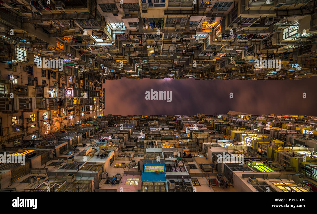 Overcrowded residential building in Hong Kong Stock Photo - Alamy
