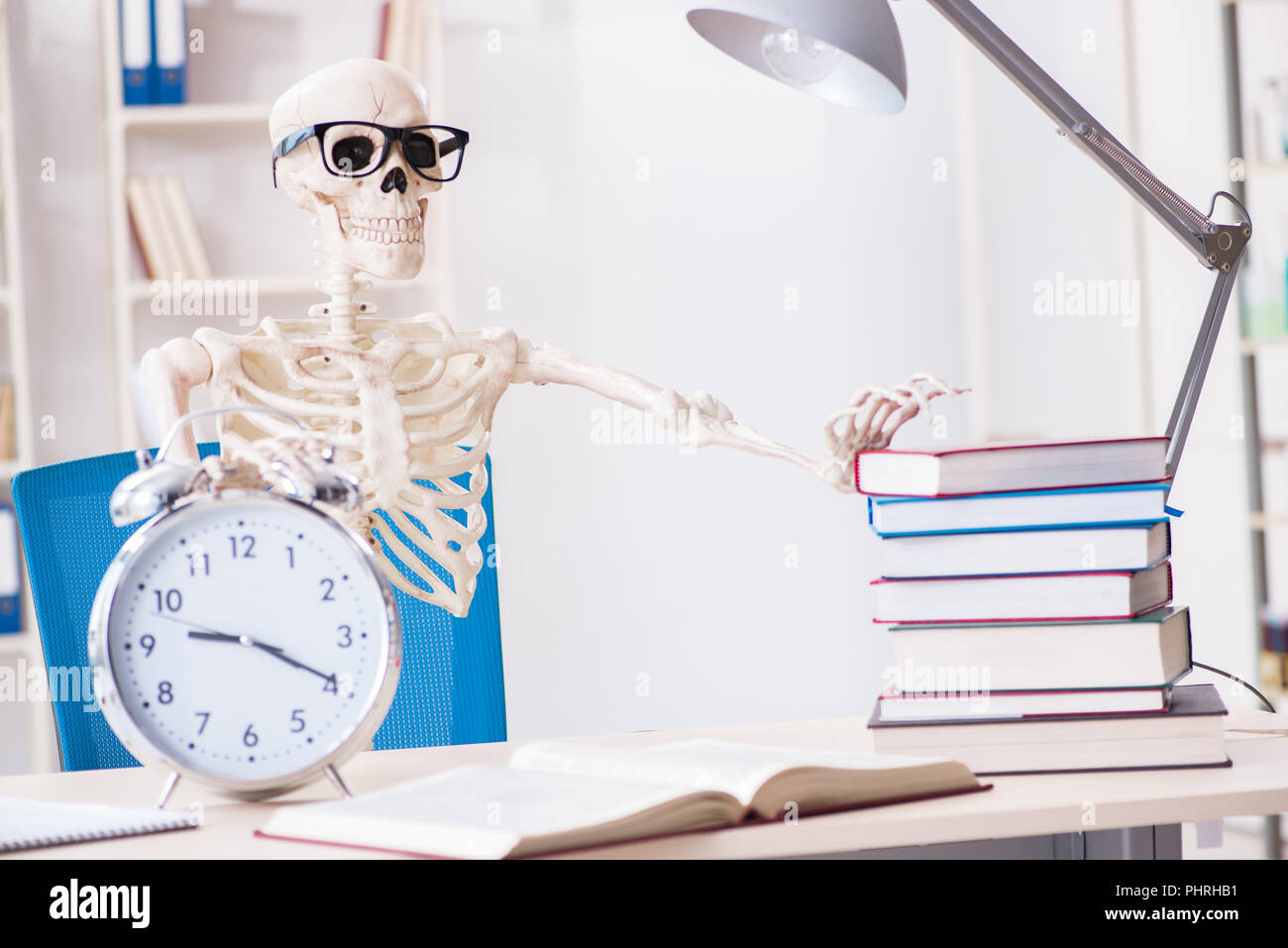 Student skeleton preparing for exams Stock Photo - Alamy