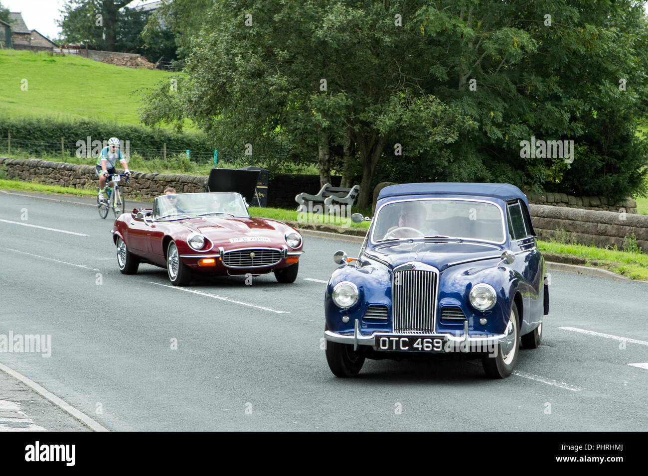 Hoghton Tower annual classic car rally Stock Photo - Alamy