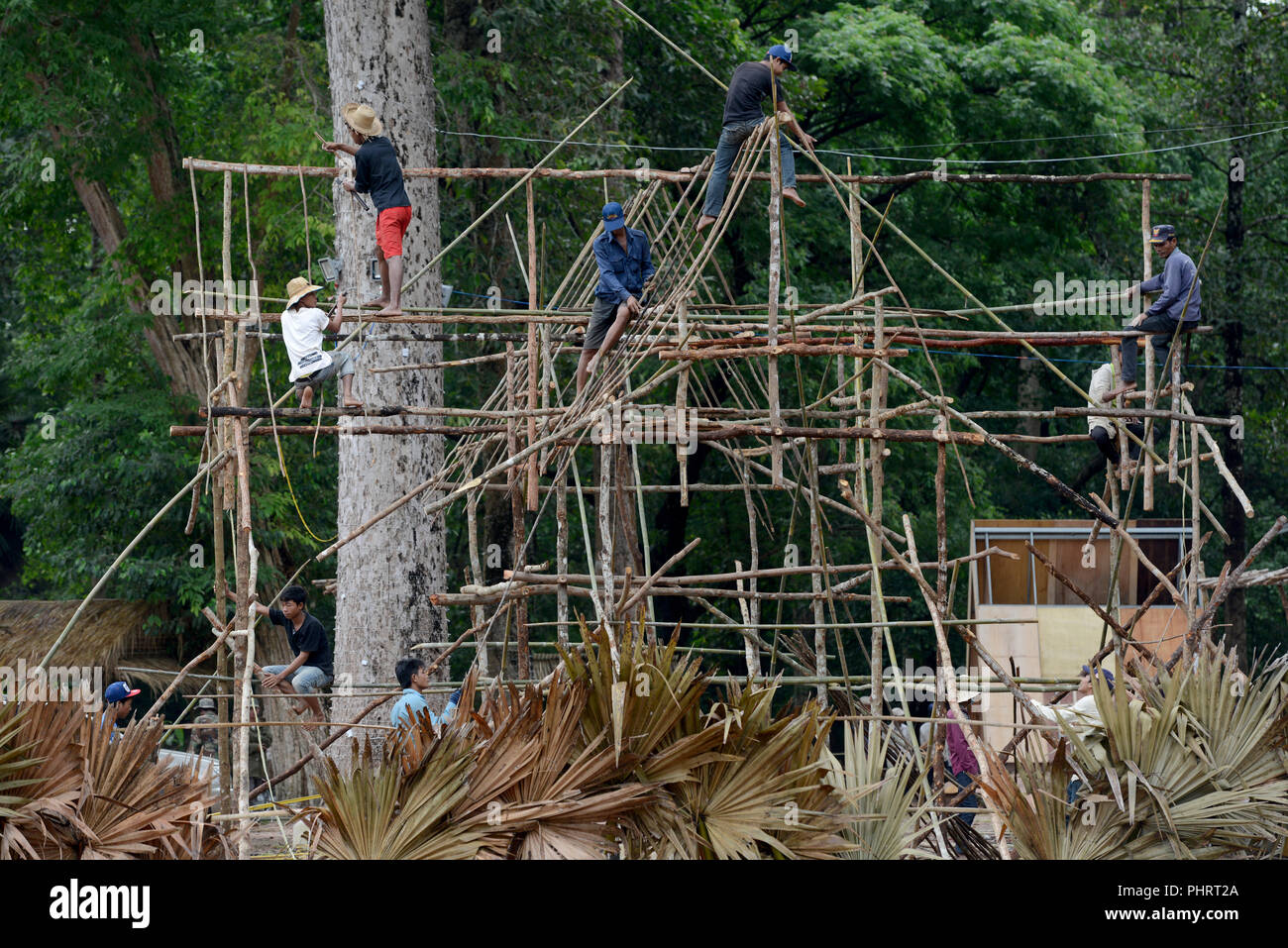CAMBODIA SIEM REAP ANGKOR WOOD HOUSE Stock Photo - Alamy