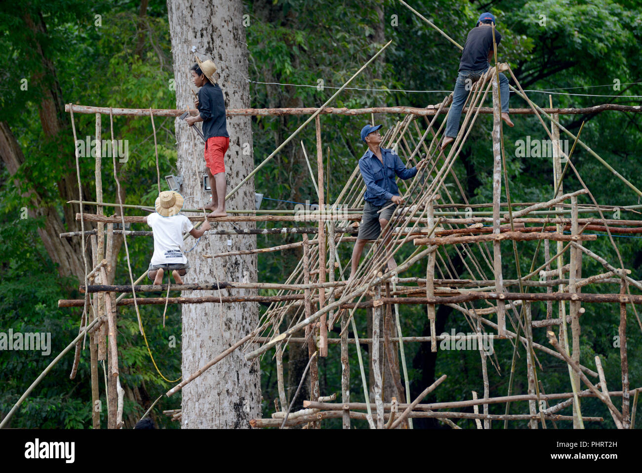 CAMBODIA SIEM REAP ANGKOR WOOD HOUSE Stock Photo - Alamy