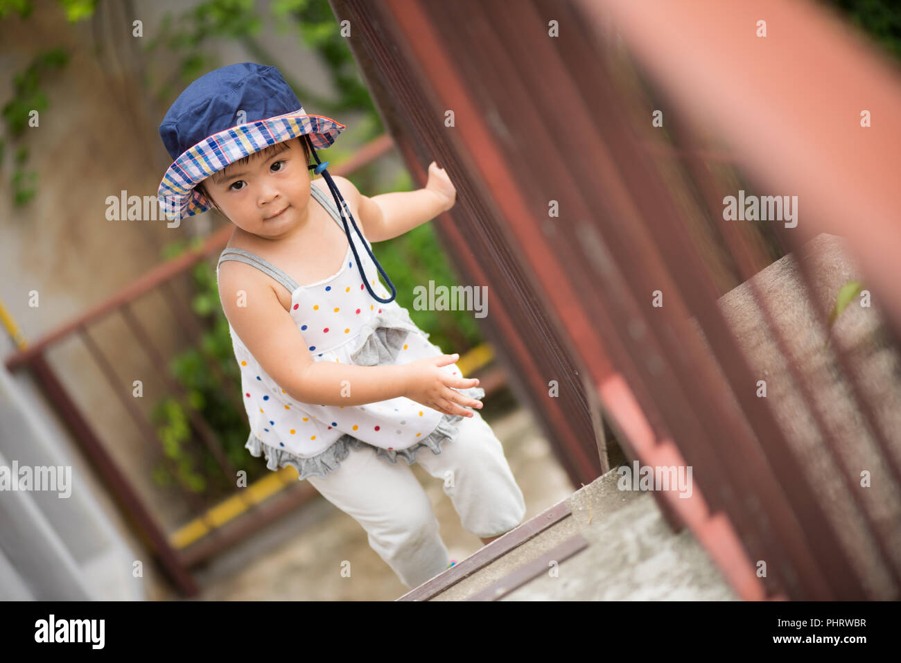 Toddler climbing up stairs hi-res stock photography and images - Alamy