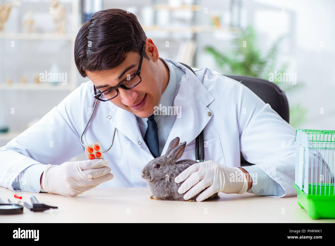 Medical doctor patient experimenting hi-res stock photography and ...