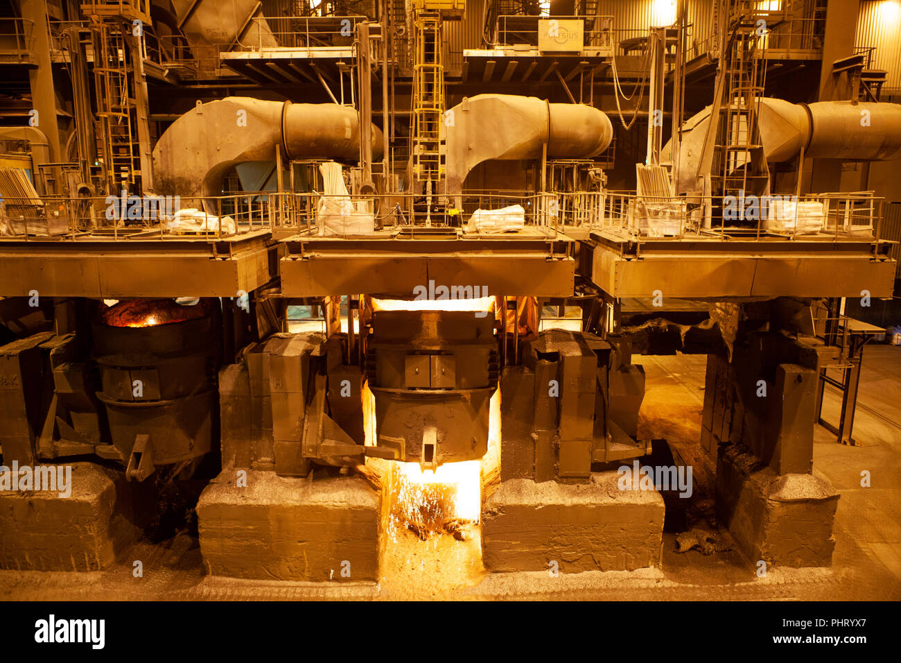 Steel, Steel cooking Stock Photo - Alamy