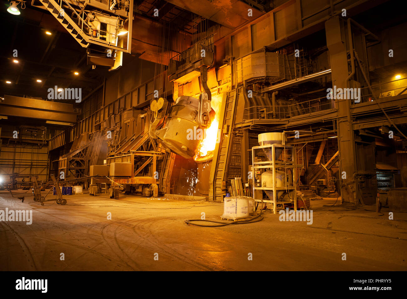Steel, Steel cooking Stock Photo - Alamy
