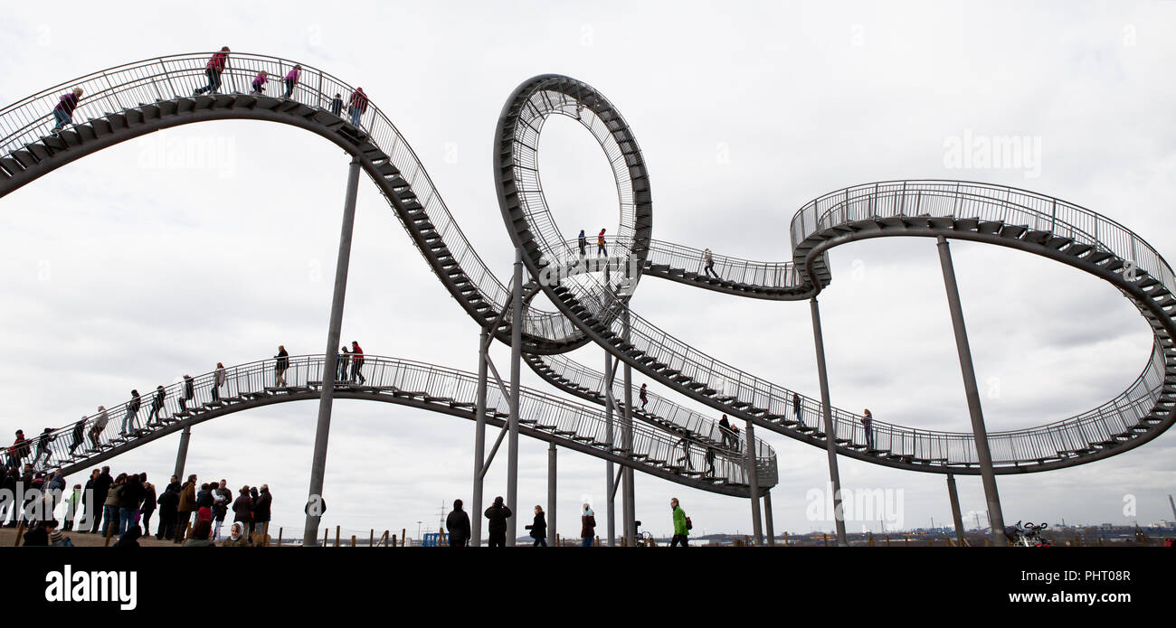 Tiger & Turtle, Duisburg Kunstwerk von Heike Mutter und Ulrich Genth ...