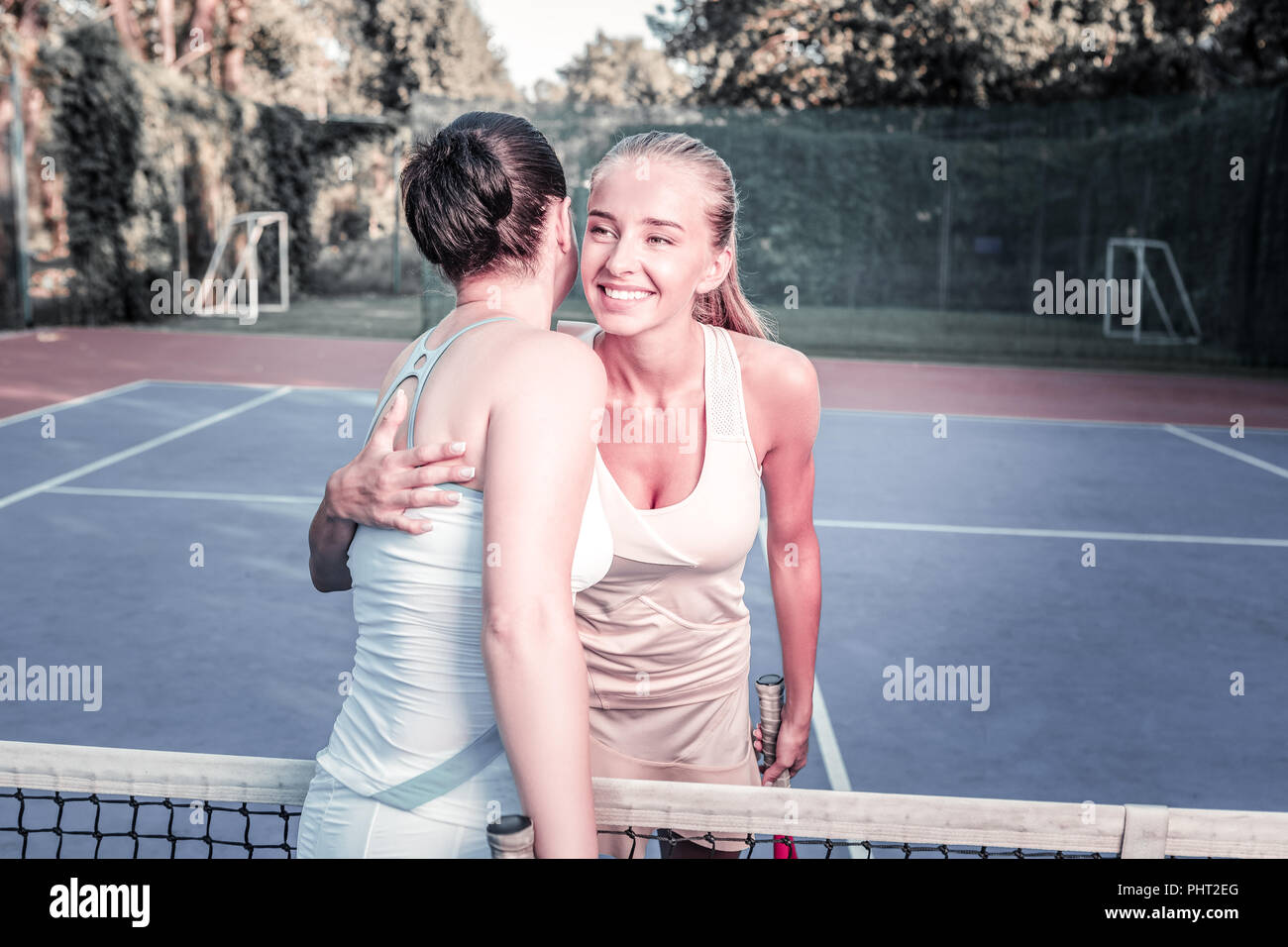 Youth tennis match hi-res stock photography and images - Alamy