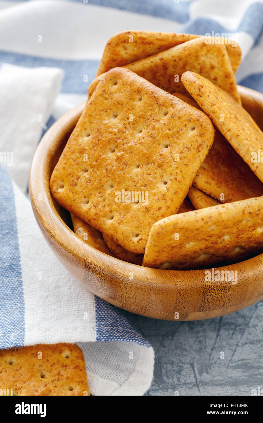 Bran crackers hi-res stock photography and images - Alamy
