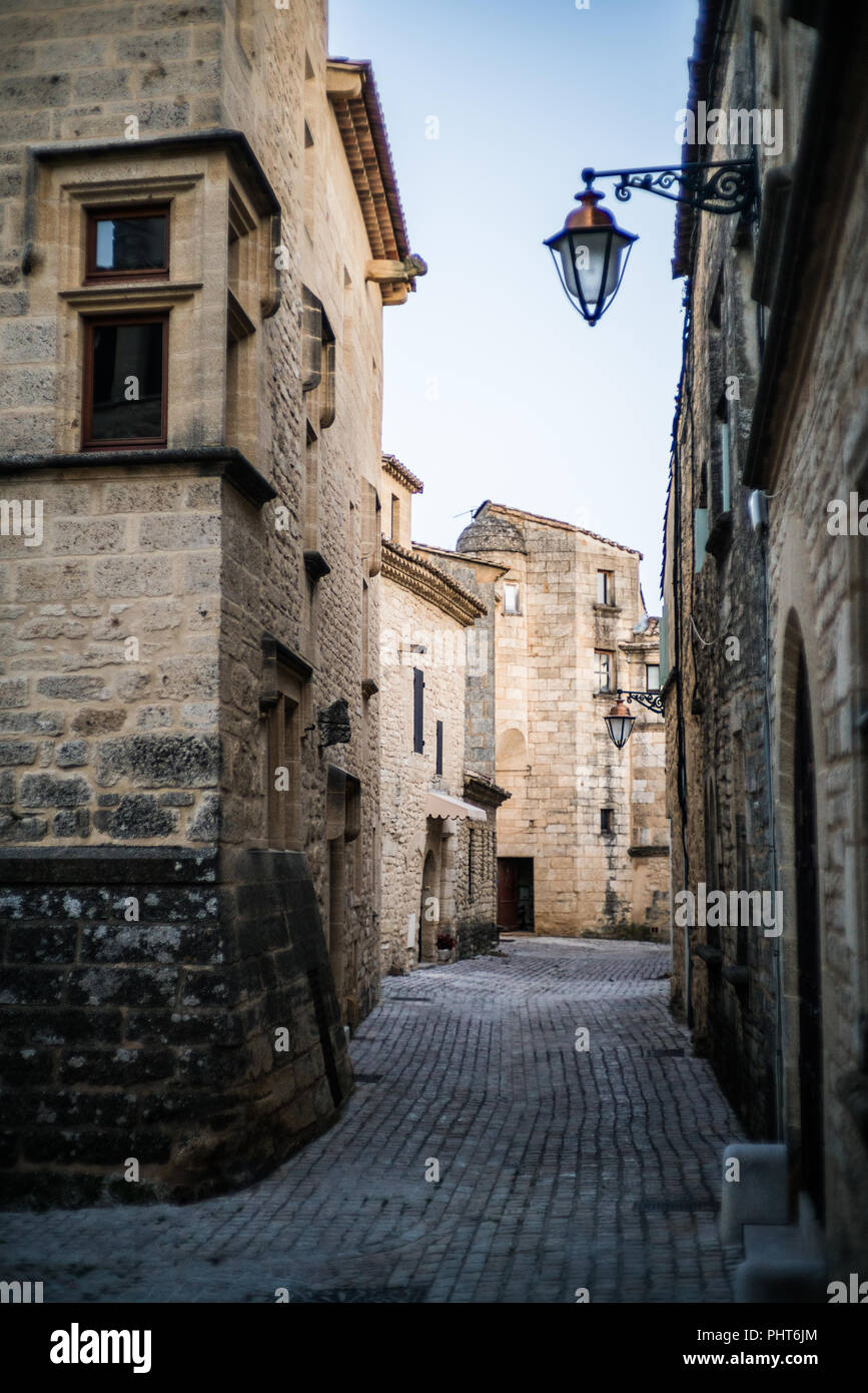 Castillon hi-res stock photography and images - Alamy