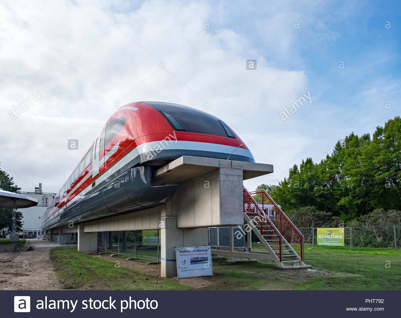 Transrapid Tr09 High Resolution Stock Photography and Images - Alamy