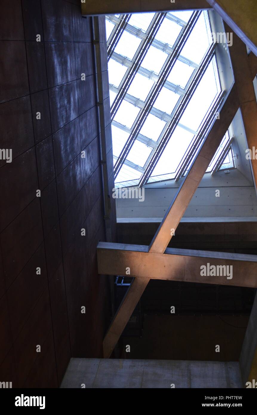 Kalvin ter metro station hi-res stock photography and images - Alamy