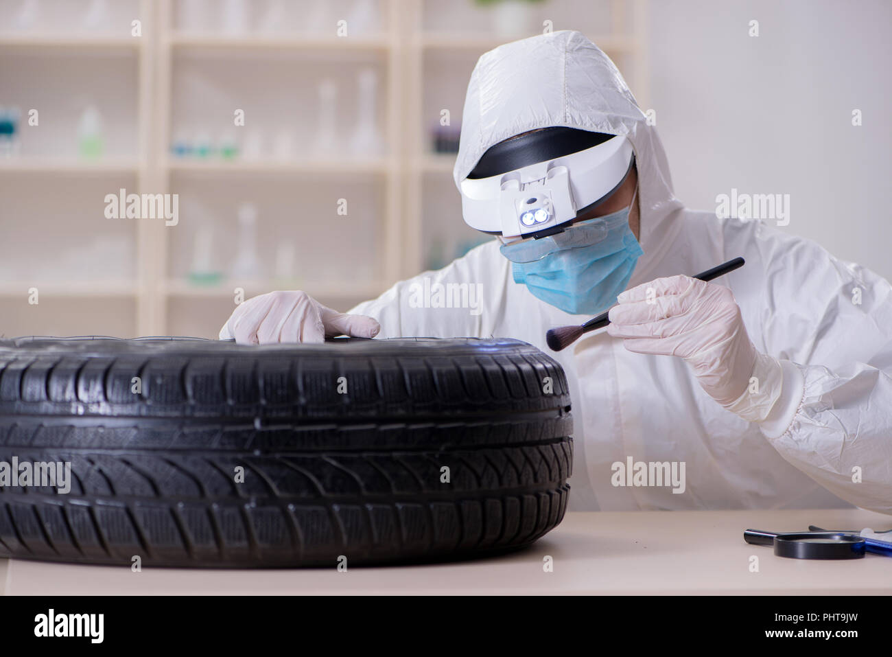Forensic investigator vehicle hi-res stock photography and images - Alamy