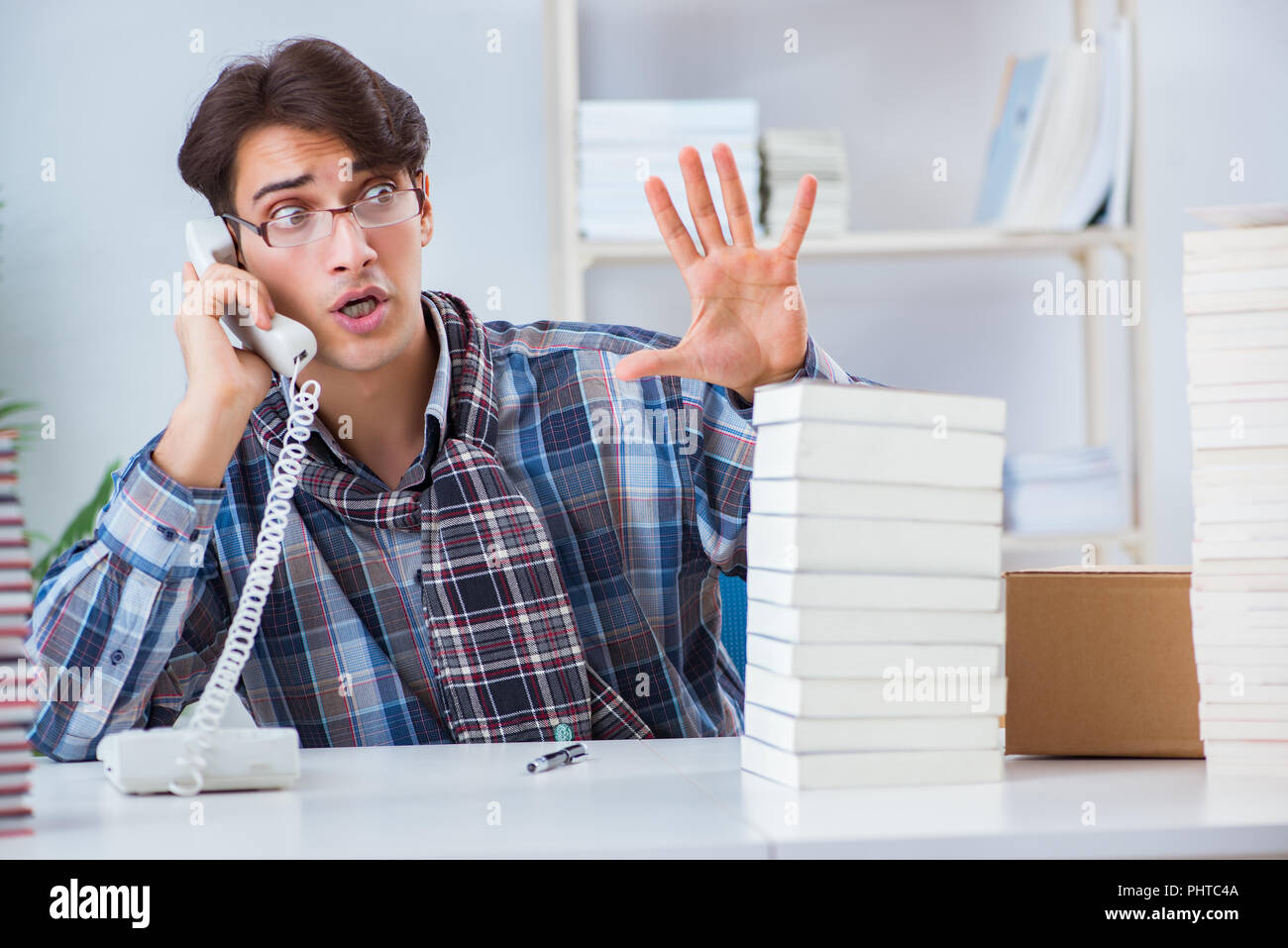 Male journalist book signing hi-res stock photography and images - Alamy