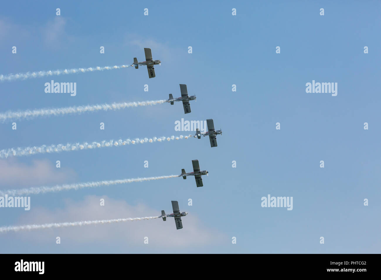 UK Bournemouth Air Festival is in its 0th year, crowds flock to see the ...