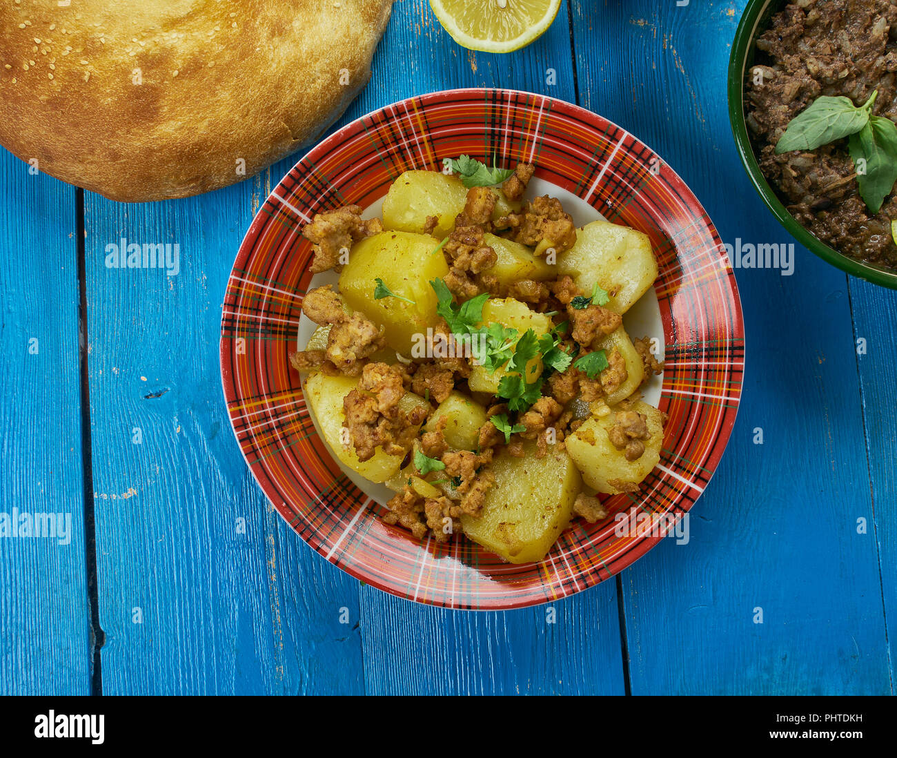 Pakistani Aalo ki Bhujia Stock Photo - Alamy