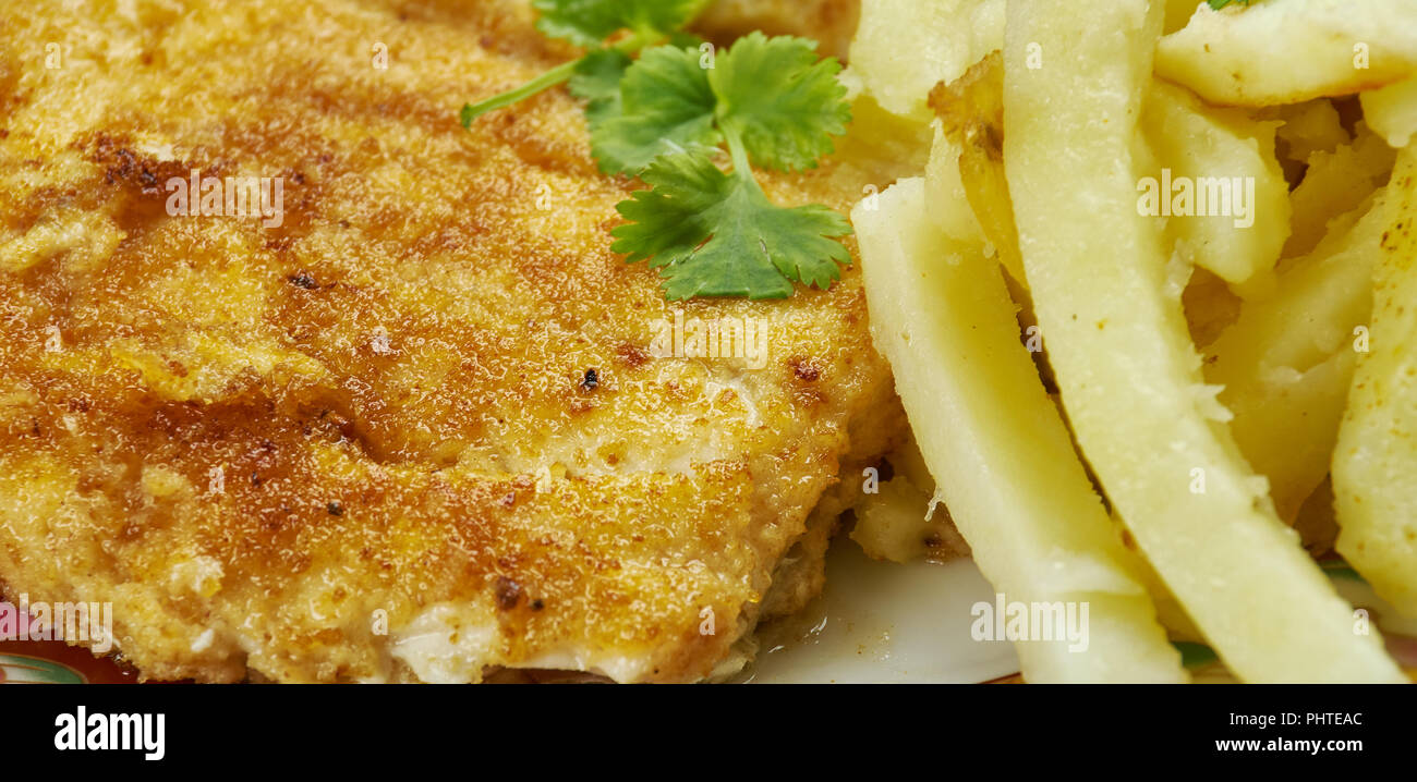 Fried fish fillets chips hi-res stock photography and images - Alamy