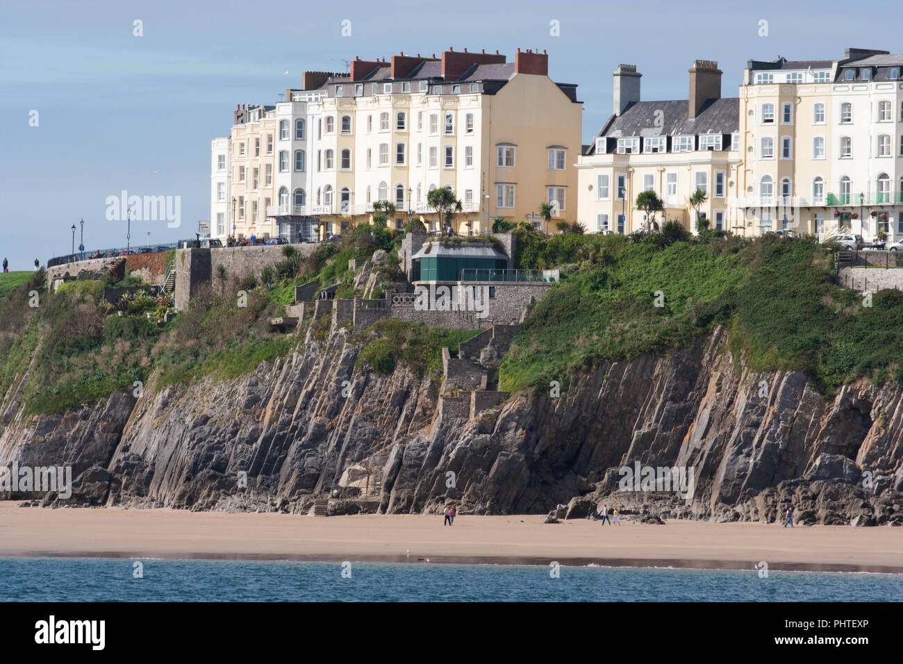 Tenby weather hi-res stock photography and images - Alamy