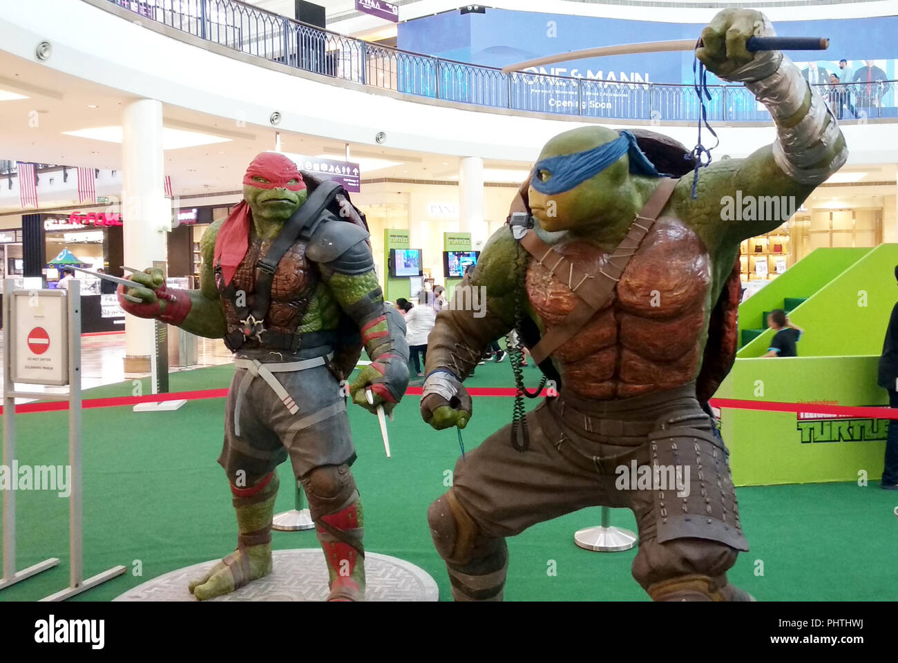 Teenage mutant turtles cartoon hi-res stock photography and images - Alamy