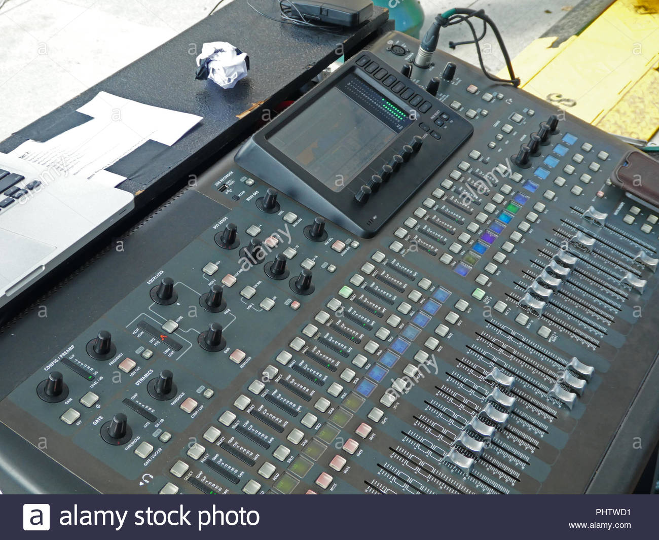 Mixing Board Stock Photos & Mixing Board Stock Images - Alamy